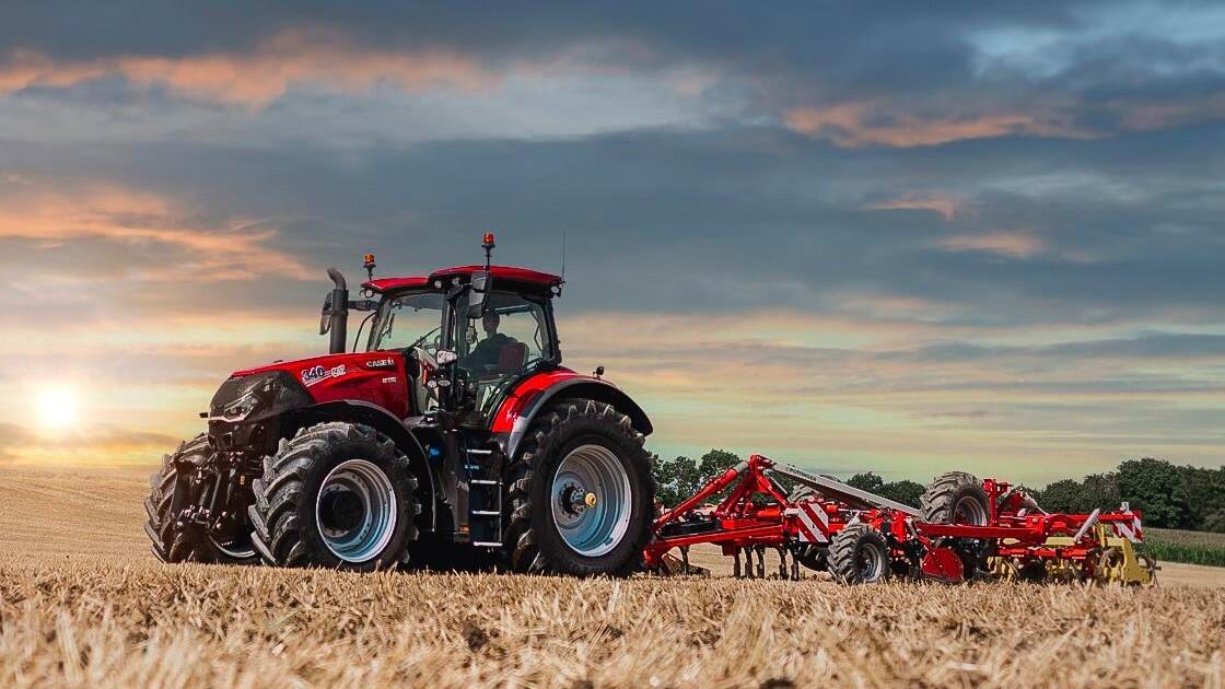 Seznamte se s novinkou OPTUM 340 CVXDrive | AGRI CS a.s.
