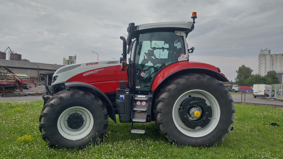 STEYR 6200 Absolut CVT | AGRI CS a.s.